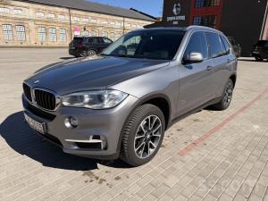 Pelēks BMW X5 2015 Rīga, ar dzinēja tilpumu 3.00 L un nobraukumu 173 tūkst. km par 17900 €, foto  vietnē AUTOMOTO.COM.LV