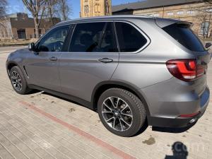Pelēks BMW X5 2015 Rīga, ar dzinēja tilpumu 3.00 L un nobraukumu 173 tūkst. km par 17900 €, foto 7 vietnē AUTOMOTO.COM.LV