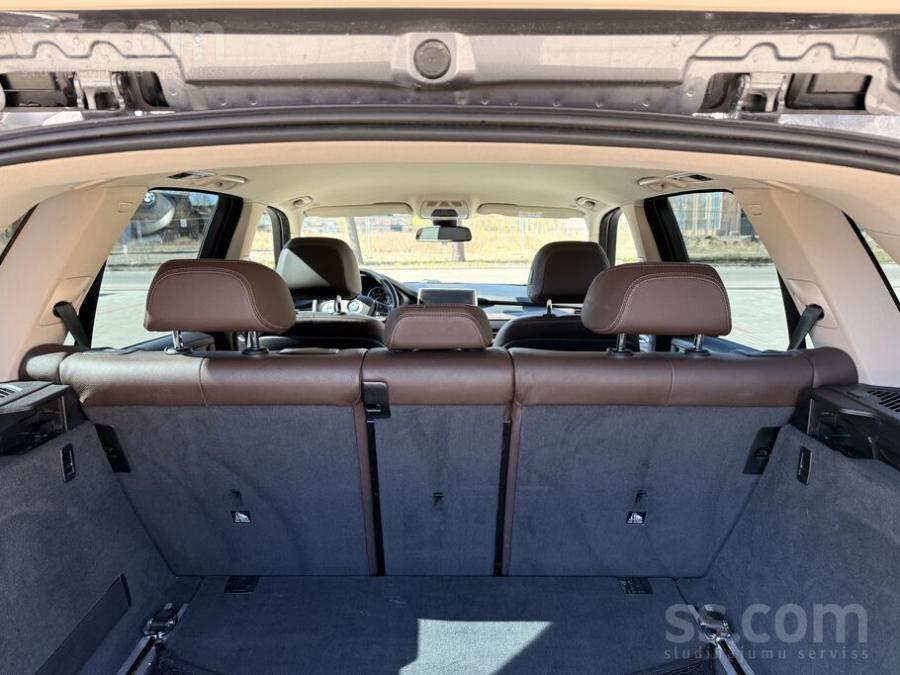 Pelēks BMW X5 2015 Rīga, ar dzinēja tilpumu 3.00 L un nobraukumu 173 tūkst. km par 17900 €, foto 14 vietnē AUTOMOTO.COM.LV