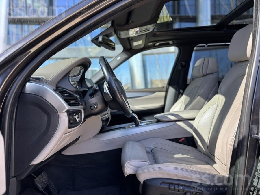 Pelēks BMW X5 2015 Rīga, ar dzinēja tilpumu 3.00 L un nobraukumu 215 tūkst. km par 18890 €, foto 9 vietnē AUTOMOTO.COM.LV