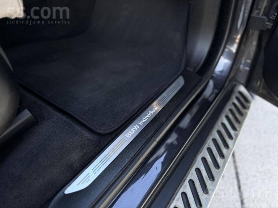 Pelēks BMW X5 2015 Rīga, ar dzinēja tilpumu 3.00 L un nobraukumu 215 tūkst. km par 18890 €, foto 23 vietnē AUTOMOTO.COM.LV