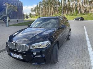 Grey BMW X5 2015 in Riga, with an engine capacity of 3.00 L and mileage of 213 thousand km for 21300 €, photo 3 on AUTOMOTO.COM.LV