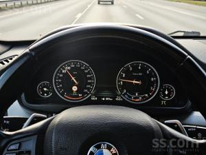 Grey BMW X5 2015 in Riga, with an engine capacity of 3.00 L and mileage of 244 thousand km for 23500 €, photo 14 on AUTOMOTO.COM.LV