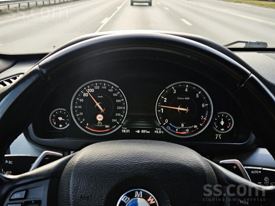 Grey BMW X5 2015 in Riga, with an engine capacity of 3.00 L and mileage of 244 thousand km for 23500 €, photo 14 on AUTOMOTO.COM.LV