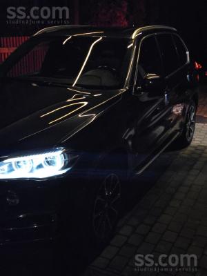 Grey BMW X5 2015 in Riga, with an engine capacity of 3.00 L and mileage of 244 thousand km for 23500 €, photo 26 on AUTOMOTO.COM.LV