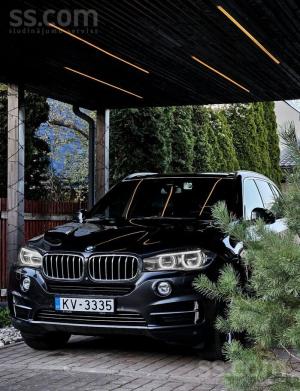 Grey BMW X5 2015 in Riga, with an engine capacity of 3.00 L and mileage of 244 thousand km for 23500 €, photo 30 on AUTOMOTO.COM.LV