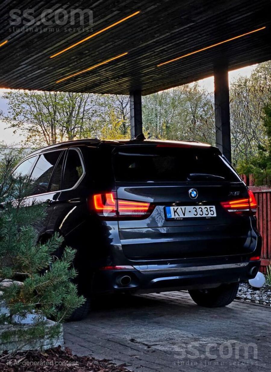 Grey BMW X5 2015 in Riga, with an engine capacity of 3.00 L and mileage of 244 thousand km for 23500 €, photo 31 on AUTOMOTO.COM.LV