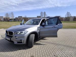 Pelēks BMW X5 2015 Jēkabpils, ar dzinēja tilpumu 3.00 L un nobraukumu 302 tūkst. km par 14800 €, foto 11 vietnē AUTOMOTO.COM.LV