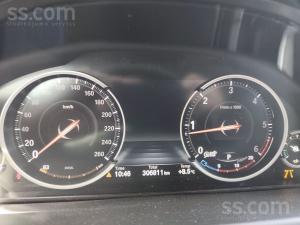Pelēks BMW X5 2015 Jēkabpils, ar dzinēja tilpumu 3.00 L un nobraukumu 302 tūkst. km par 14800 €, foto 15 vietnē AUTOMOTO.COM.LV
