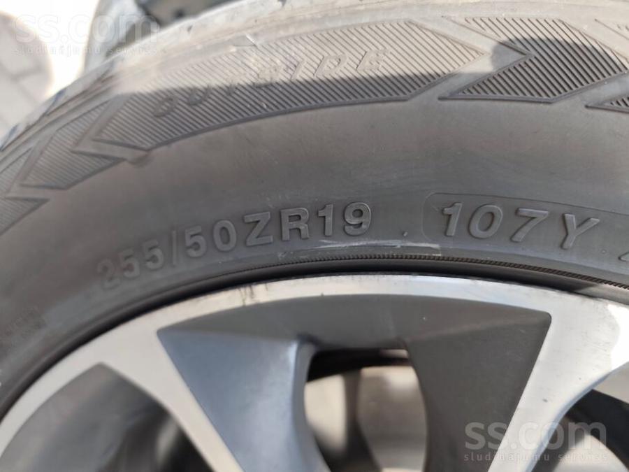 Pelēks BMW X5 2015 Jēkabpils, ar dzinēja tilpumu 3.00 L un nobraukumu 302 tūkst. km par 14800 €, foto 19 vietnē AUTOMOTO.COM.LV
