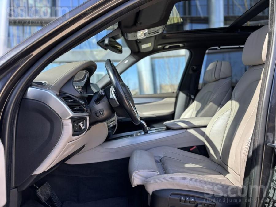Pelēks BMW X5 2015 Rīga, ar dzinēja tilpumu 3.00 L un nobraukumu 211 tūkst. km par 23500 €, foto 9 vietnē AUTOMOTO.COM.LV