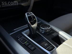 Pelēks BMW X5 2015 Rīga, ar dzinēja tilpumu 3.00 L un nobraukumu 211 tūkst. km par 23500 €, foto 16 vietnē AUTOMOTO.COM.LV