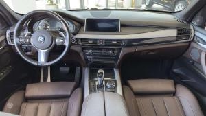 Grey BMW X5 2015 in Marijampole, with an engine capacity of 2.99 L and mileage of 247 thousand km for 23999 €, photo 16 on AUTOMOTO.COM.LV