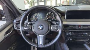Grey BMW X5 2015 in Marijampole, with an engine capacity of 2.99 L and mileage of 247 thousand km for 23999 €, photo 17 on AUTOMOTO.COM.LV