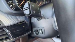 Grey BMW X5 2015 in Marijampole, with an engine capacity of 2.99 L and mileage of 247 thousand km for 23999 €, photo 23 on AUTOMOTO.COM.LV