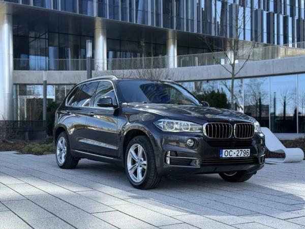 Pelēks BMW X5 2015 Rīga, ar dzinēja tilpumu 3.00 L un nobraukumu 215 tūkst. km par 18850 €, foto 4 vietnē AUTOMOTO.COM.LV