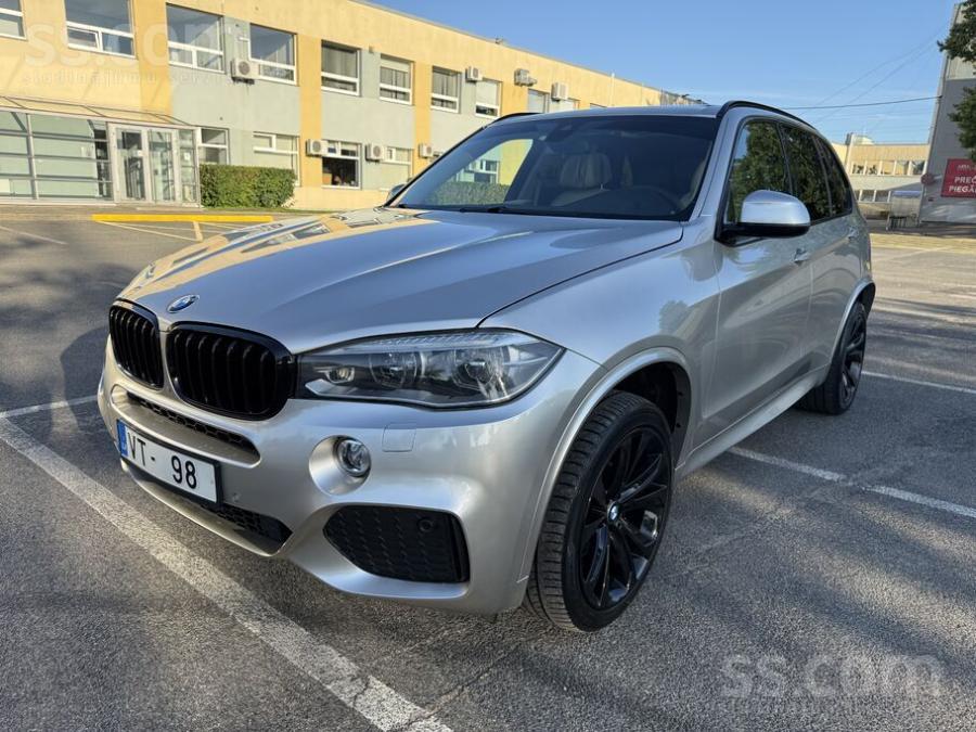 Pelēks BMW X5 2015 Rīga, ar dzinēja tilpumu 3.00 L un nobraukumu 184 tūkst. km par 21900 €, foto 1 vietnē AUTOMOTO.COM.LV
