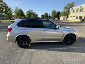 Pelēks BMW X5 2015 Rīga, ar dzinēja tilpumu 3.00 L un nobraukumu 184 tūkst. km par 21900 €, foto 5 vietnē AUTOMOTO.COM.LV