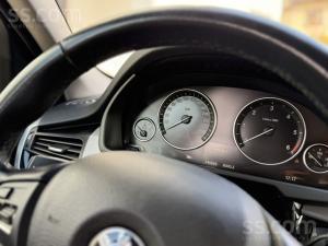 Grey BMW X5 2015 in Riga, with an engine capacity of 2.00 L and mileage of 247 thousand km for 23353 €, photo 9 on AUTOMOTO.COM.LV