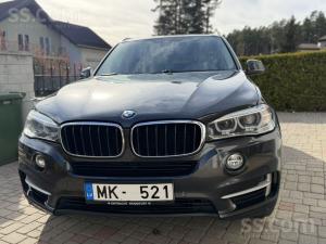 Grey BMW X5 2015 in Riga, with an engine capacity of 2.00 L and mileage of 247 thousand km for 23353 €, photo 19 on AUTOMOTO.COM.LV