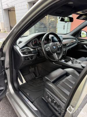 Pelēks BMW X5 2015 Rīga, ar dzinēja tilpumu 4.40 L un nobraukumu 262 tūkst. km par 27000 €, foto 13 vietnē AUTOMOTO.COM.LV