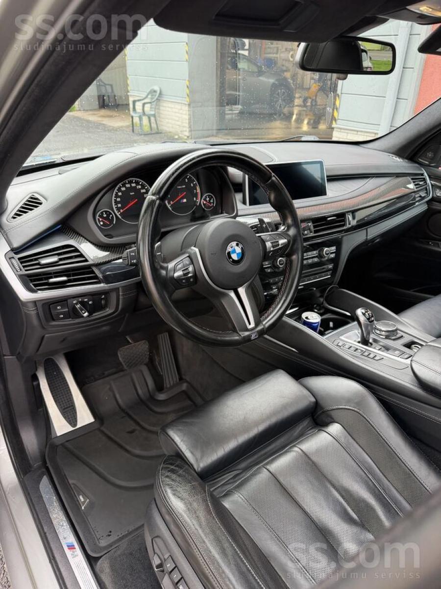 Pelēks BMW X5 2015 Rīga, ar dzinēja tilpumu 4.40 L un nobraukumu 262 tūkst. km par 27000 €, foto 14 vietnē AUTOMOTO.COM.LV