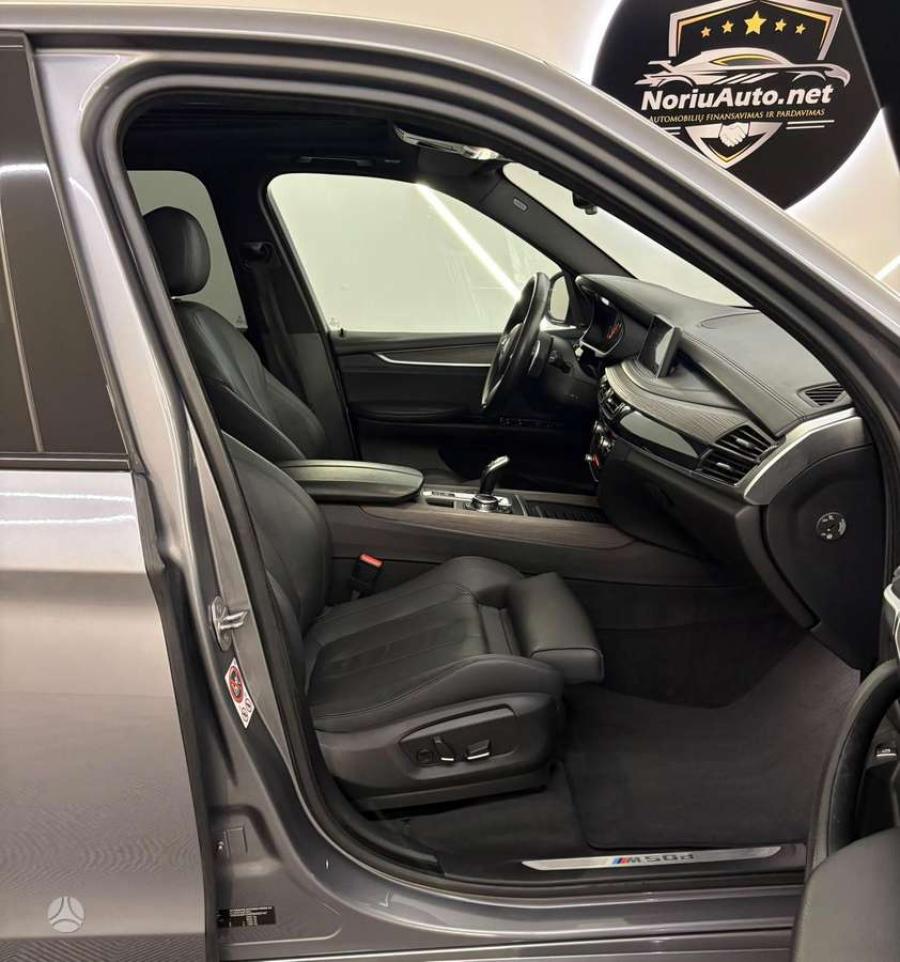 Pelēks BMW X5 2015 Marijampole, ar dzinēja tilpumu 2.99 L un nobraukumu 258 tūkst. km par 19999 €, foto 16 vietnē AUTOMOTO.COM.LV