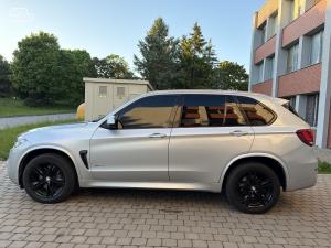 Grey BMW X5 2015 in Alytus, with an engine capacity of 4.40 L and mileage of 149 thousand km for 14800 €, photo 3 on AUTOMOTO.COM.LV