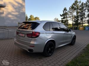 Grey BMW X5 2015 in Alytus, with an engine capacity of 4.40 L and mileage of 149 thousand km for 14800 €, photo 6 on AUTOMOTO.COM.LV