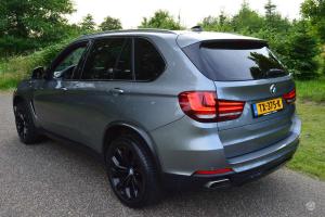 Grey BMW X5 2015 in Marijampole, with an engine capacity of 2.99 L and mileage of 269 thousand km for 18450 €, photo 16 on AUTOMOTO.COM.LV
