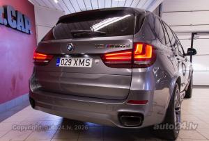 Pelēks BMW X5 2015 Tallina, ar dzinēja tilpumu 3.00 L un nobraukumu 232 tūkst. km par 19990 €, foto 5 vietnē AUTOMOTO.COM.LV