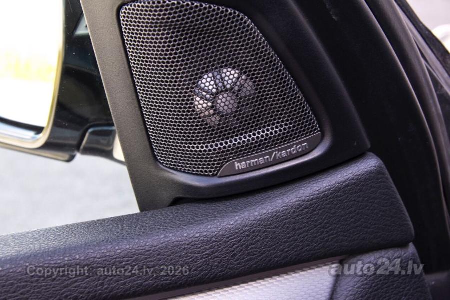 Pelēks BMW X5 2015 Tallina, ar dzinēja tilpumu 3.00 L un nobraukumu 232 tūkst. km par 19990 €, foto 9 vietnē AUTOMOTO.COM.LV
