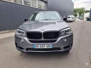 Pelēks BMW X5 2015 Kauņa, ar dzinēja tilpumu 2.99 L un nobraukumu 201 tūkst. km par 16000 €, foto  vietnē AUTOMOTO.COM.LV