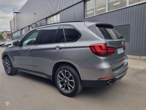 Grey BMW X5 2015 in Kaunas, with an engine capacity of 2.99 L and mileage of 201 thousand km for 16000 €, photo 9 on AUTOMOTO.COM.LV