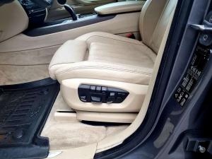 Grey BMW X5 2015 in Kaunas, with an engine capacity of 2.99 L and mileage of 201 thousand km for 16000 €, photo 12 on AUTOMOTO.COM.LV