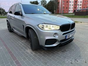Grey BMW X5 2015 in Bauska, with an engine capacity of 3.00 L and mileage of 333 thousand km for 20543 €, photo 8 on AUTOMOTO.COM.LV