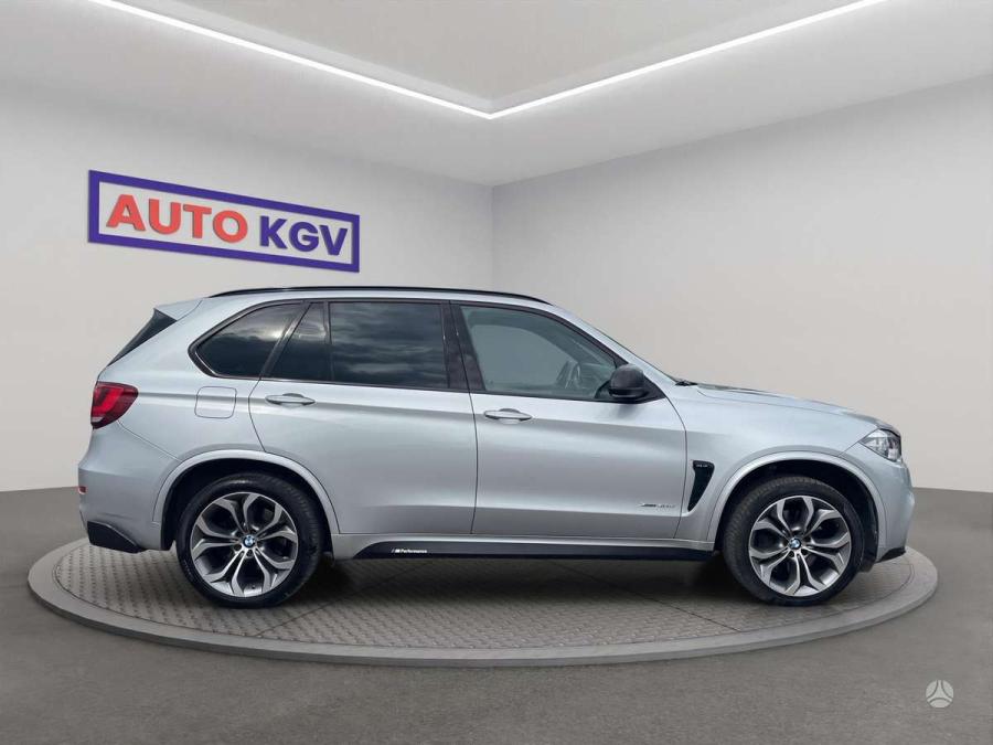 Pelēks BMW X5 2015 Viļņa, ar dzinēja tilpumu 3.00 L un nobraukumu 318 tūkst. km par 19999 €, foto 7 vietnē AUTOMOTO.COM.LV