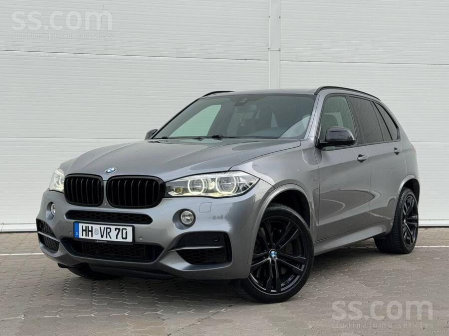 Grey BMW X5 2015 in Riga, with an engine capacity of 3.00 L and mileage of 0 thousand km for 19900 €, photo 6 on AUTOMOTO.COM.LV