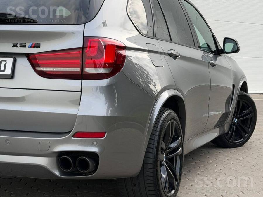 Grey BMW X5 2015 in Riga, with an engine capacity of 3.00 L and mileage of 0 thousand km for 19900 €, photo 15 on AUTOMOTO.COM.LV