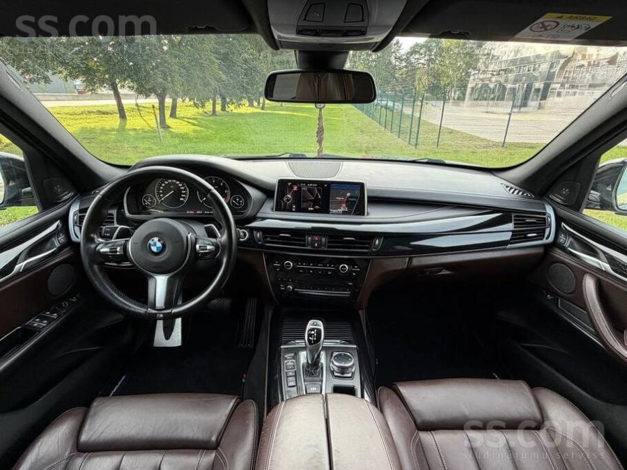 Grey BMW X5 2015 in Riga, with an engine capacity of 3.00 L and mileage of 0 thousand km for 19900 €, photo 19 on AUTOMOTO.COM.LV