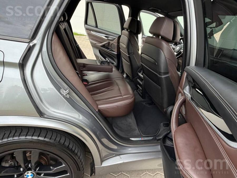 Grey BMW X5 2015 in Riga, with an engine capacity of 3.00 L and mileage of 0 thousand km for 19900 €, photo 24 on AUTOMOTO.COM.LV