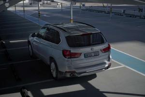 Pelēks BMW X5 2015 Viļņa, ar dzinēja tilpumu 2.98 L un nobraukumu 50 tūkst. km par 22400 €, foto 11 vietnē AUTOMOTO.COM.LV