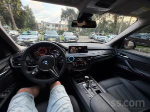 Pelēks BMW X5 2015 Ogre, ar dzinēja tilpumu 2.00 L un nobraukumu 230 tūkst. km par 22000 €, foto 7 vietnē AUTOMOTO.COM.LV