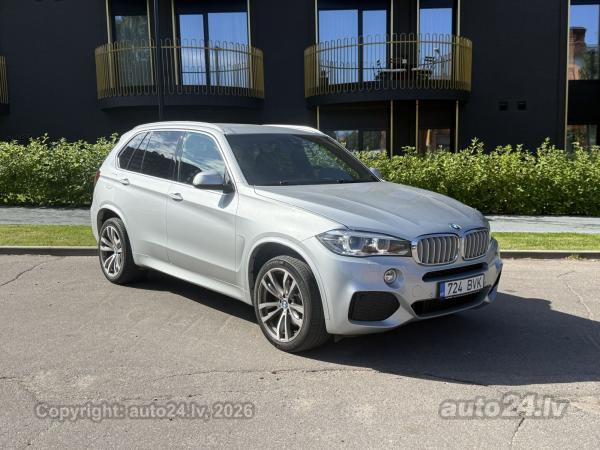 Pelēks BMW X5 2015 Tallina, ar dzinēja tilpumu 3.00 L un nobraukumu 185 tūkst. km par 22990 €, foto 1 vietnē AUTOMOTO.COM.LV