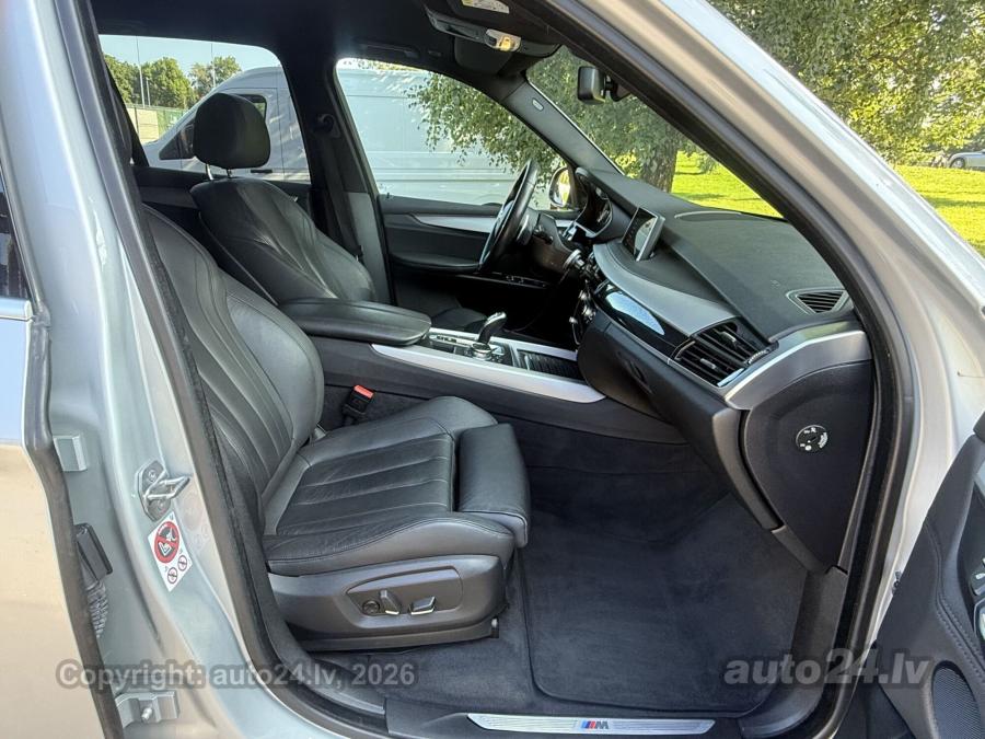 Grey BMW X5 2015 in Tallinn, with an engine capacity of 3.00 L and mileage of 185 thousand km for 22990 €, photo 9 on AUTOMOTO.COM.LV