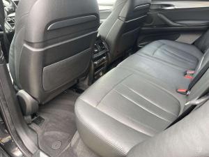 Pelēks BMW X5 2015 Kauņa, ar dzinēja tilpumu 2.00 L un nobraukumu 262 tūkst. km par 14250 €, foto 29 vietnē AUTOMOTO.COM.LV
