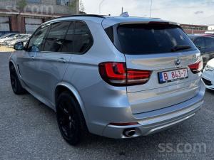 Grey BMW X5 2015 in Daugavpils, with an engine capacity of 2.00 L and mileage of 0 thousand km for 20000 €, photo 5 on AUTOMOTO.COM.LV