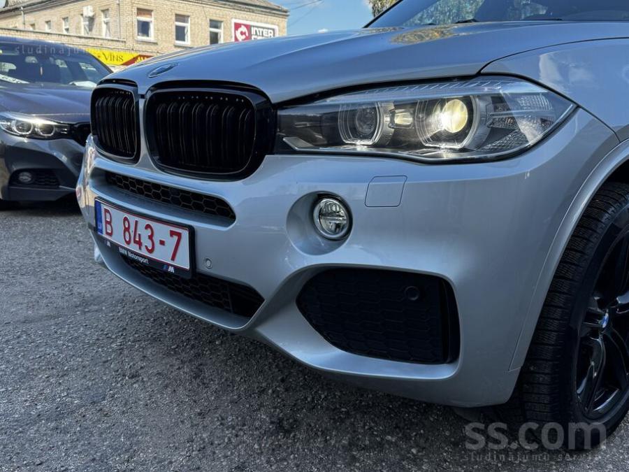 Grey BMW X5 2015 in Daugavpils, with an engine capacity of 2.00 L and mileage of 0 thousand km for 20000 €, photo 9 on AUTOMOTO.COM.LV