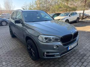 Серый БМВ Х5 2015 в Вильнюс, объемом двигателя 2.98 л и пробегом 125 тыс. км за 12000 €, фото 4 на AUTOMOTO.COM.LV