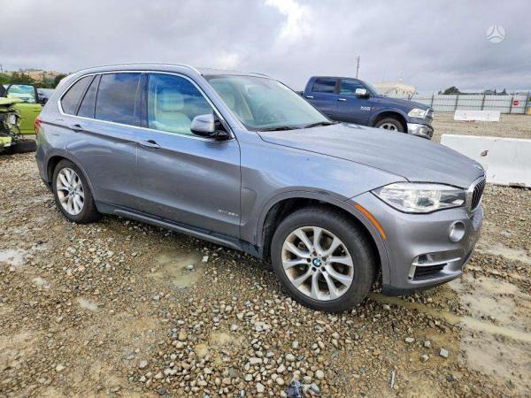 Pelēks BMW X5 2015 Viļņa, ar dzinēja tilpumu 2.99 L un nobraukumu 204 tūkst. km par 9999 €, foto 3 vietnē AUTOMOTO.COM.LV